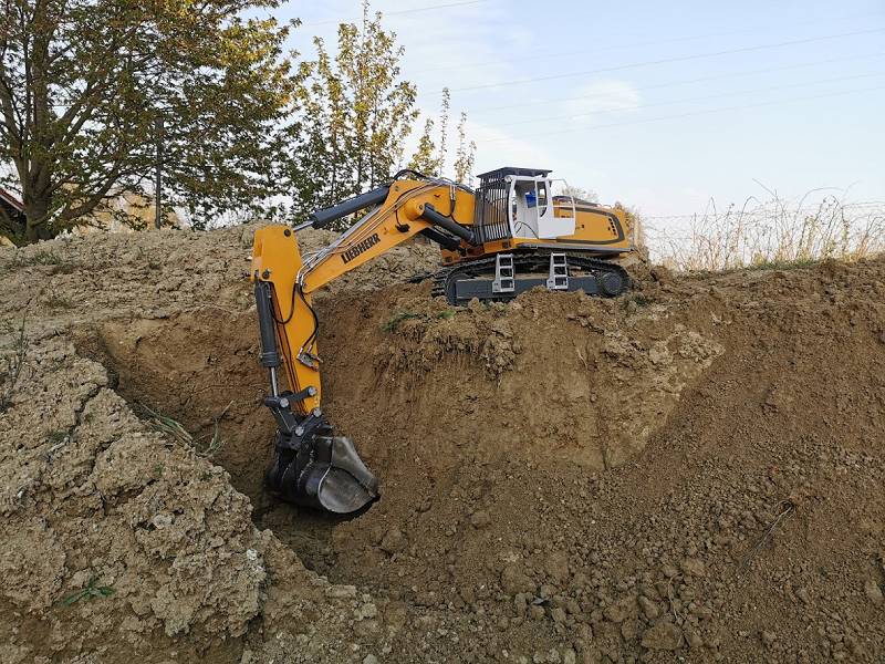 Liebherr R 970 SME 1:10 - Seite 4 - Bagger - Modelltruckforum - Das ...